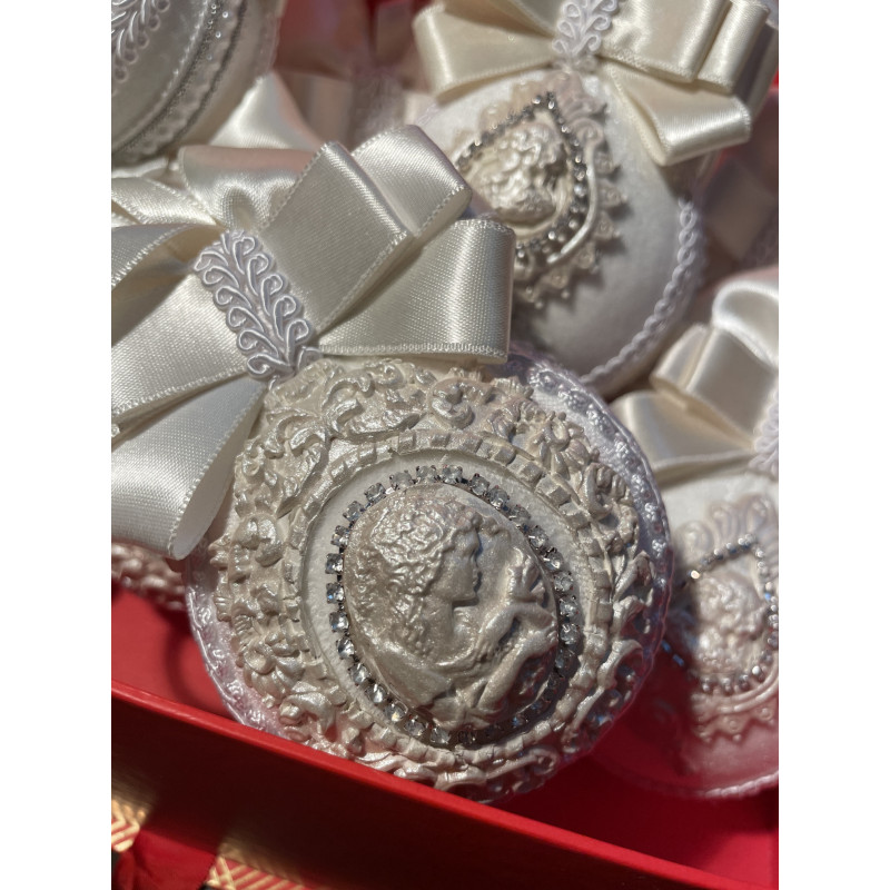 Prabangūs rankų darbo KALĖDINIAI žaisliukai White - Lietuviukas.lt